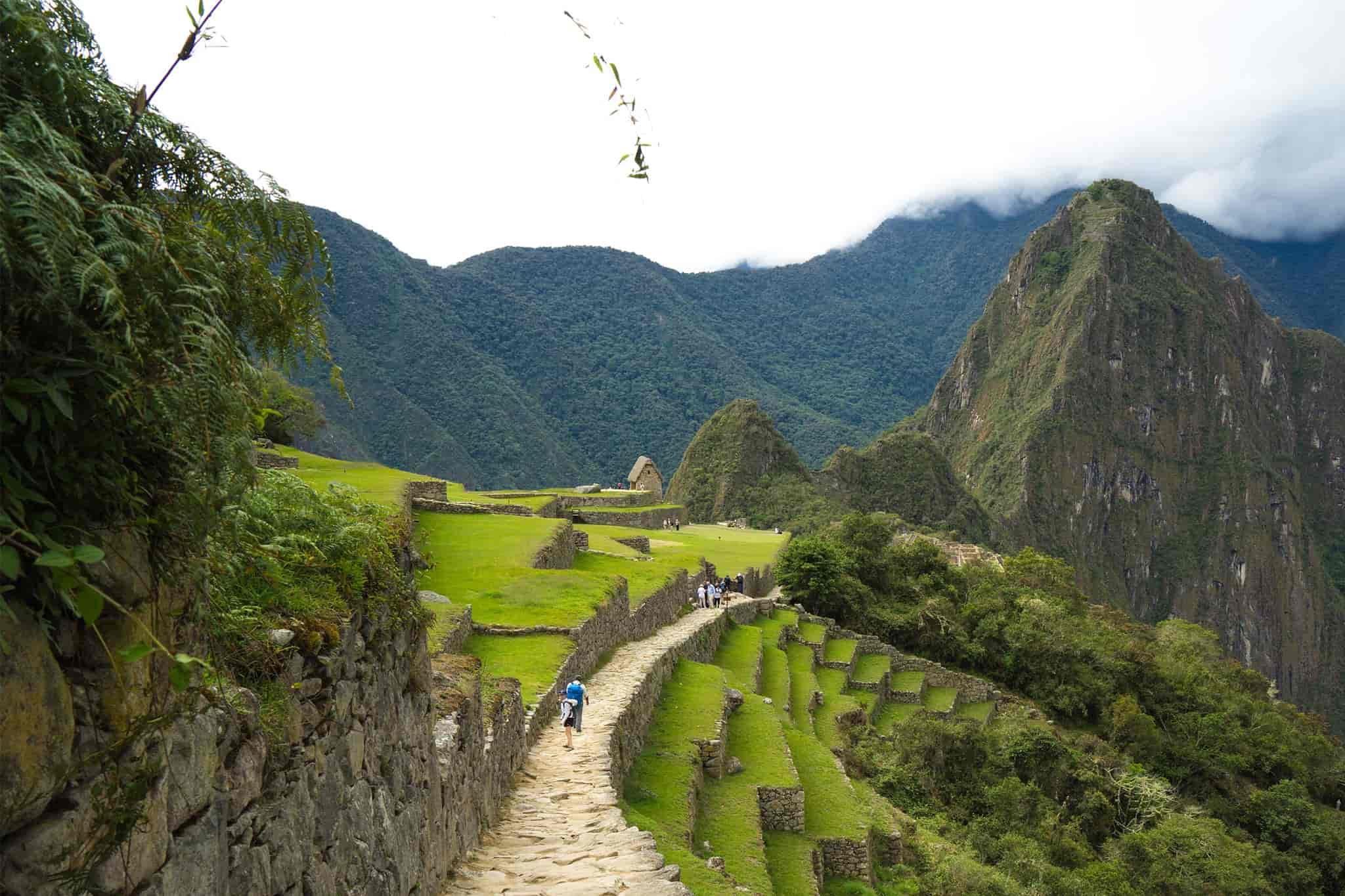 Sacred Valley and Machu Picchu Tour 2 Days | Peru Hike