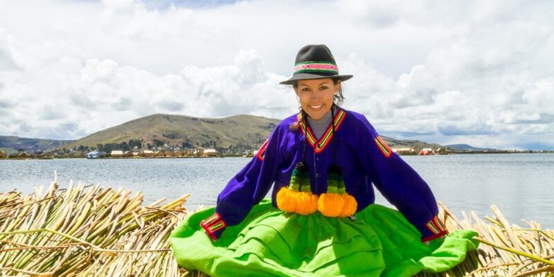 Uros and Taquile Tour 1 Day | Visit the floating islands